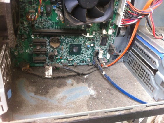 ΕΠΙΣΚΕΥΗ ΥΠΟΛΟΓΙΣΤΩΝ – SERVICE LAPTOP – Tech-Planet
